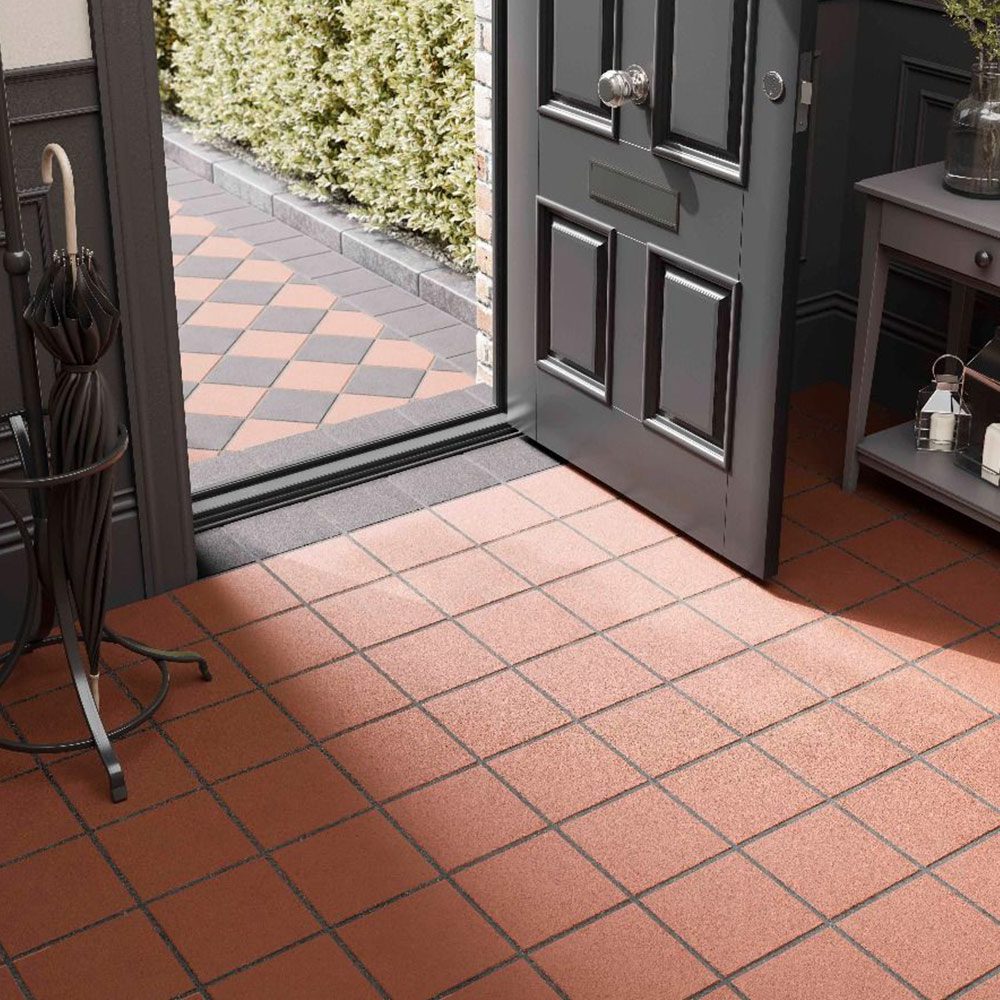 BLACK QUARRY TILES - Inner Space