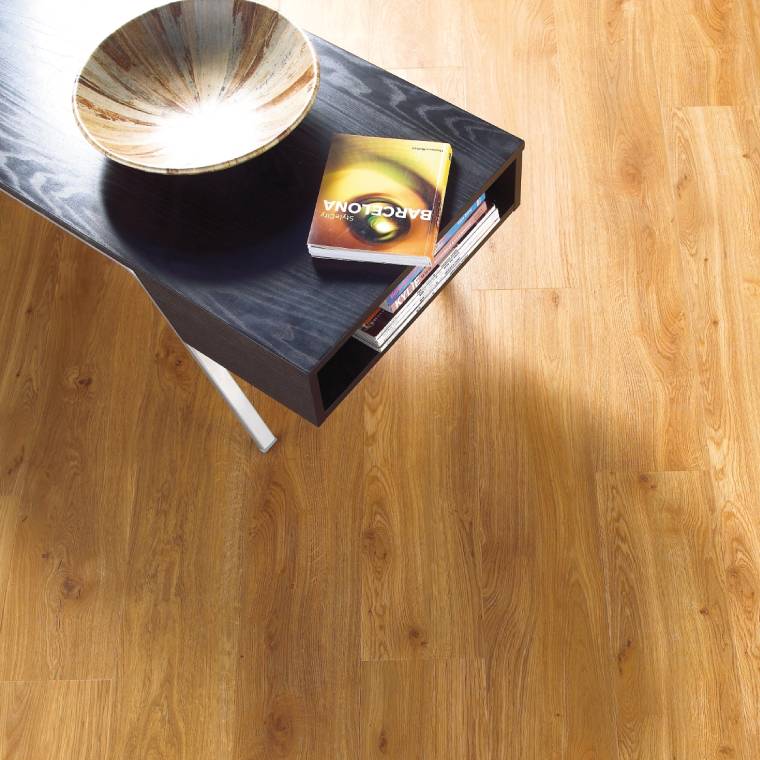 TRADITIONAL OAK - Inner Space